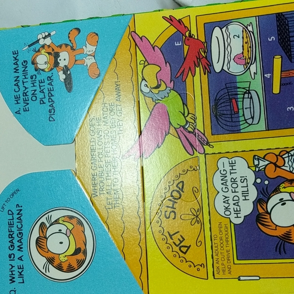 McDonald's | Other | Garfield Set Of Three Mcdonalds Happy Meal Boxes ...